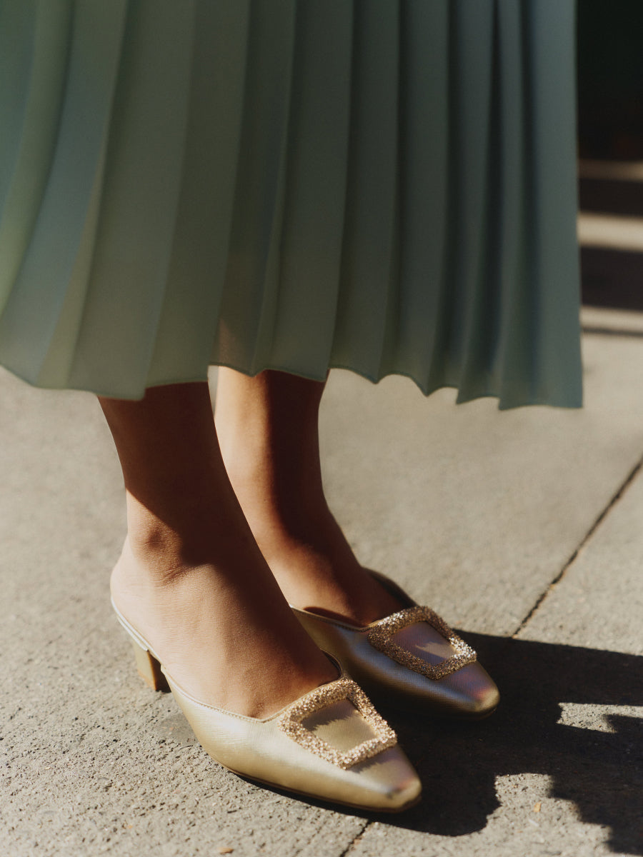 Anne Klein | Home Page